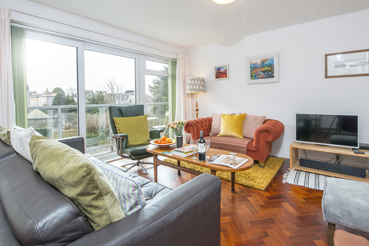8 Croft Court | Holiday home in Tenby | Coastal Cottages