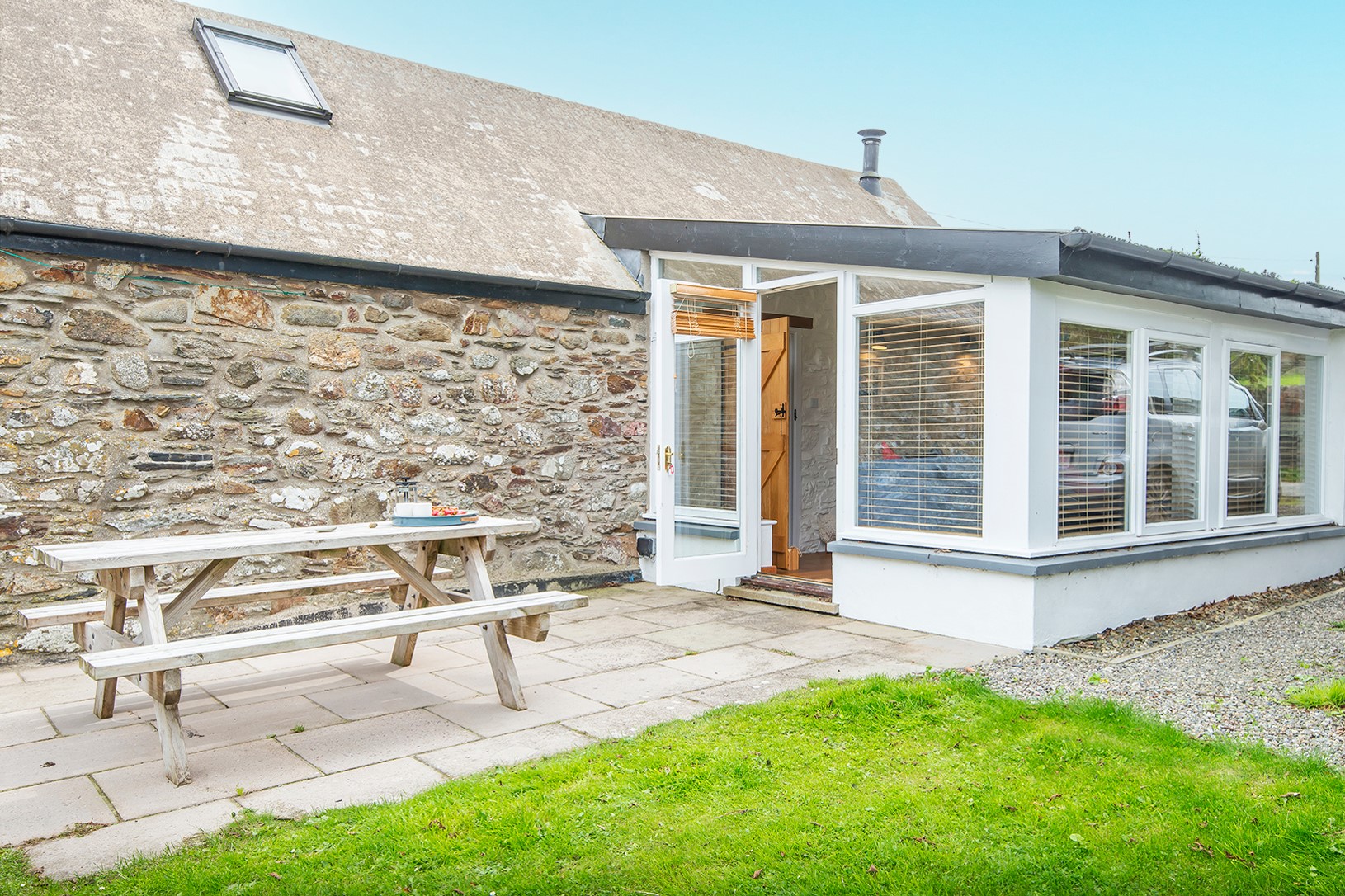 Bwthyn Gerrig | Holiday Cottage in Abereiddy | Coastal Cottages
