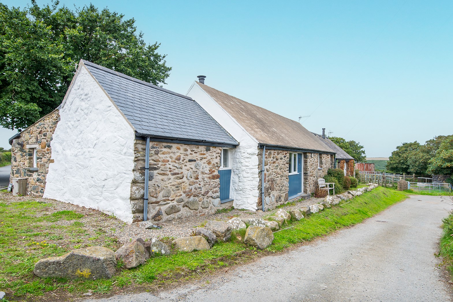 Bwthyn Gerrig | Holiday Cottage in Abereiddy | Coastal Cottages