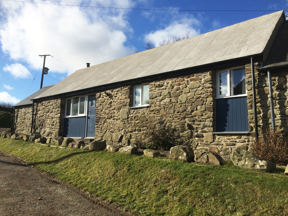 Bwthyn Gerrig | Holiday Cottage in Abereiddy | Coastal Cottages