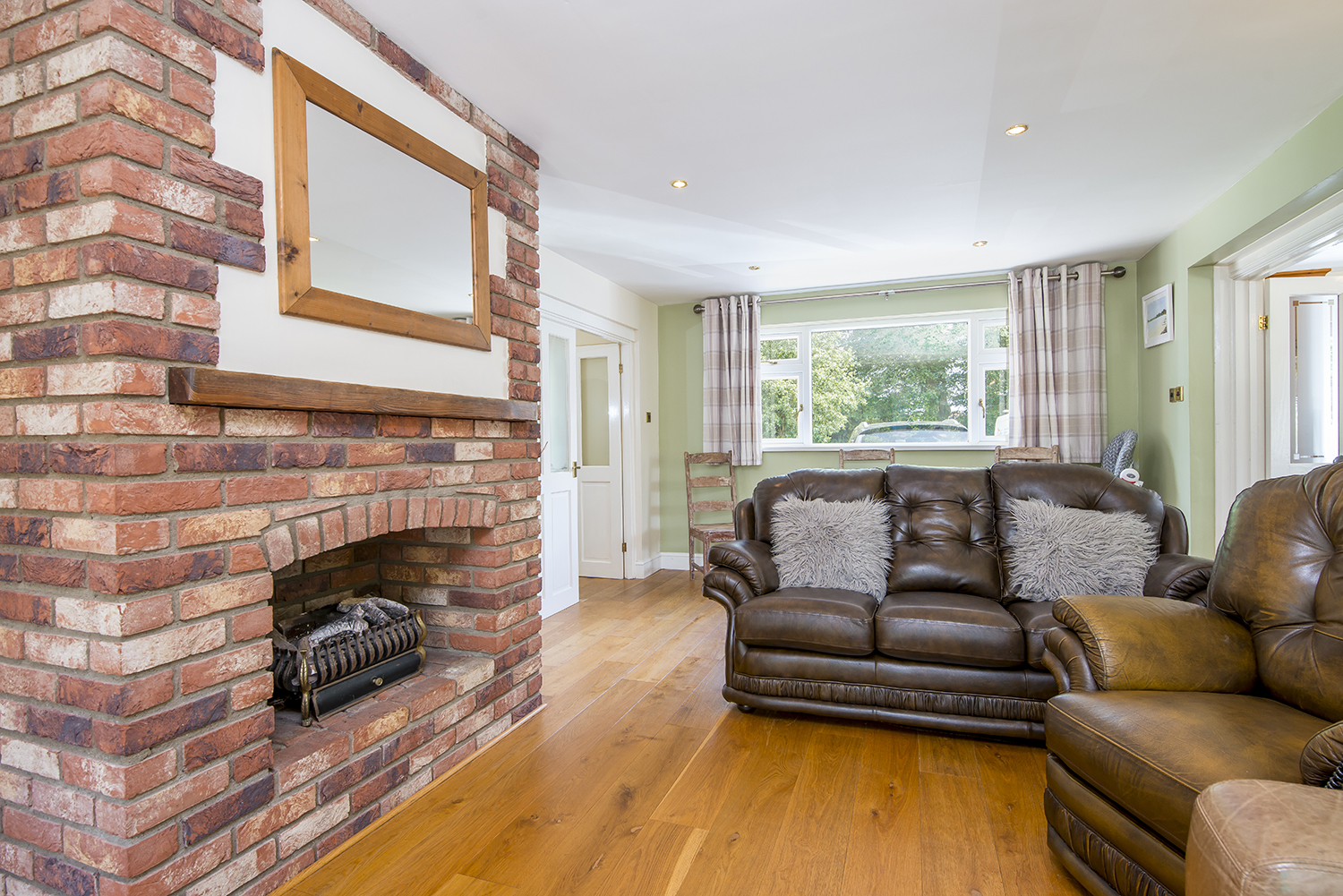 1 Homecroft Bungalows | Holiday Cottage in Saundersfoot | Coastal Cottages