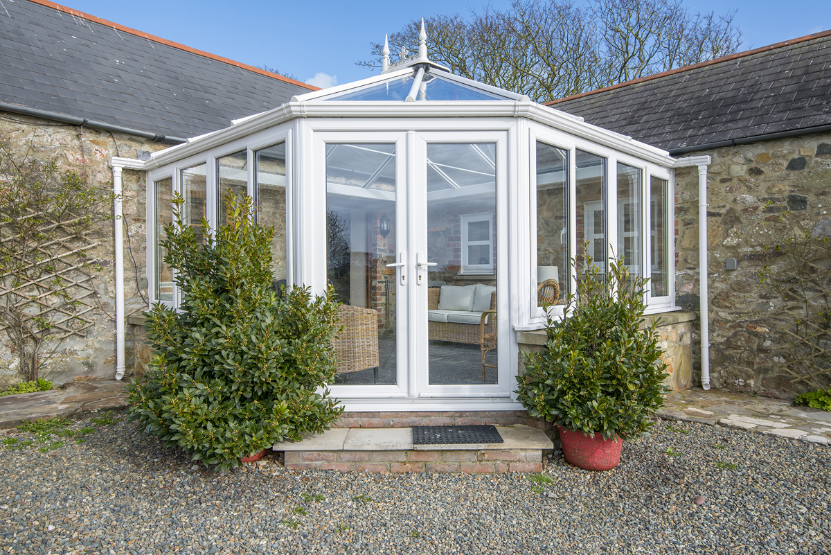 Felin Fach | Holiday property in Llandeloy | Coastal Cottages
