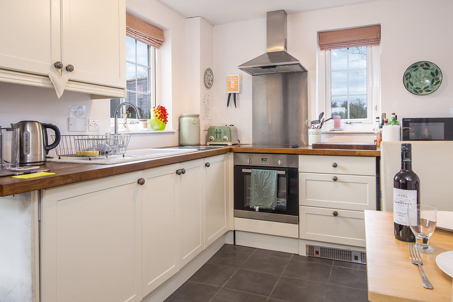 Llanmill Cottage | holiday home in Llanmill, Nr Narberth | Coastal Cottages