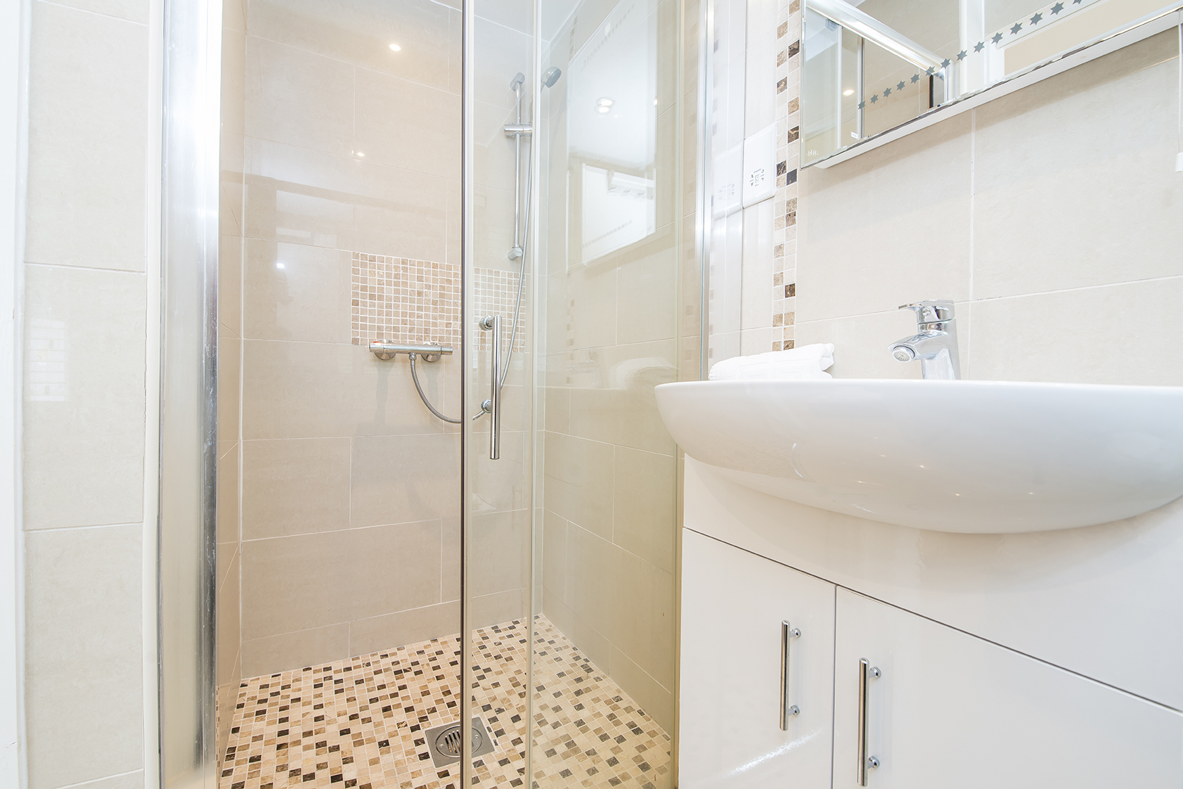 8 Croft Court | Holiday home in Tenby | Coastal Cottages