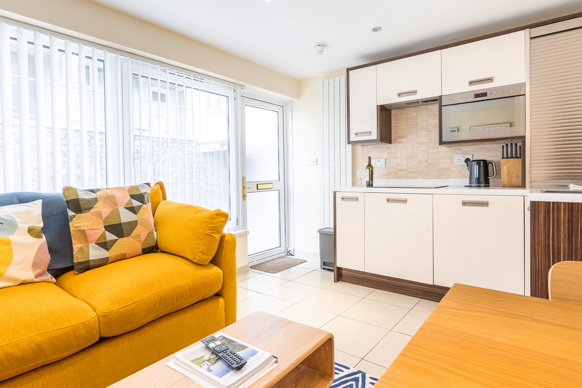 8 Croft Court | Holiday home in Tenby | Coastal Cottages